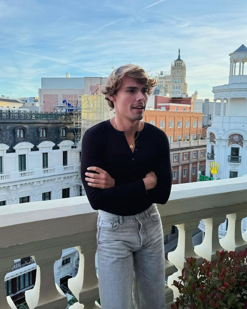 Pascal, el cantante peruano que debes conocer y tener en tu radar | ¡HOLA!