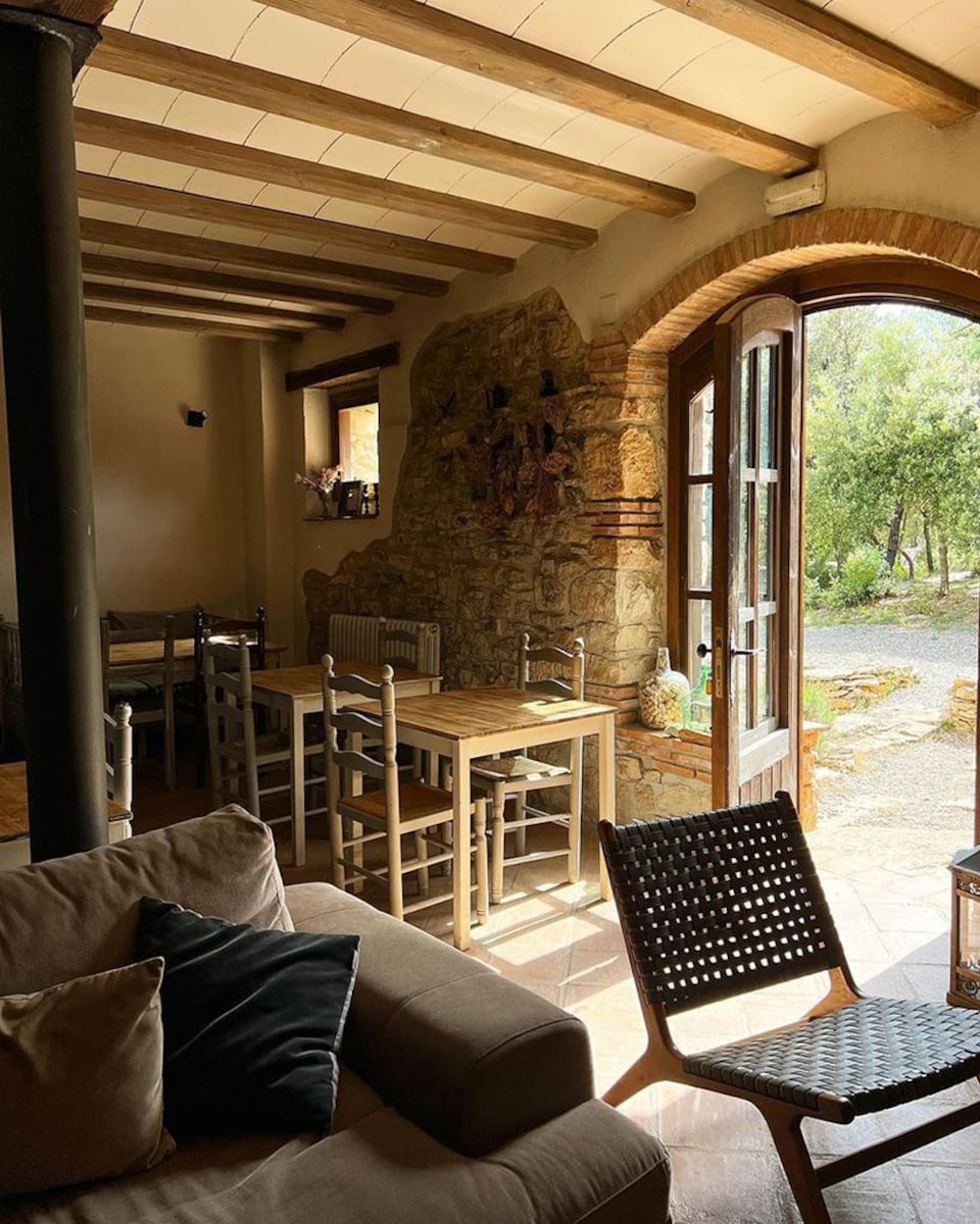 5 masías rurales con mucho encanto para descansar en la naturaleza