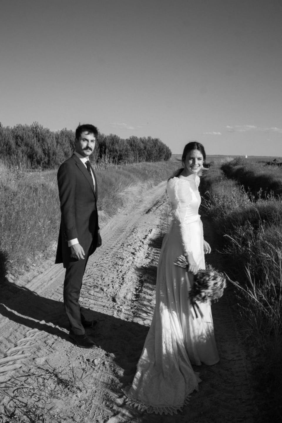 El vestido de novia de inspiración medieval y mangas con volumen para ...