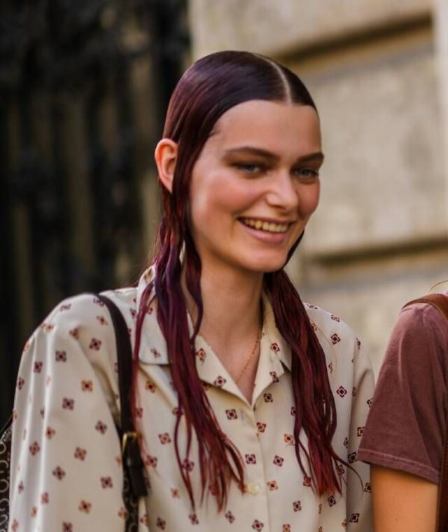 Todo sobre el color de pelo 'Cherry Coke', el favorito entre la generación Z