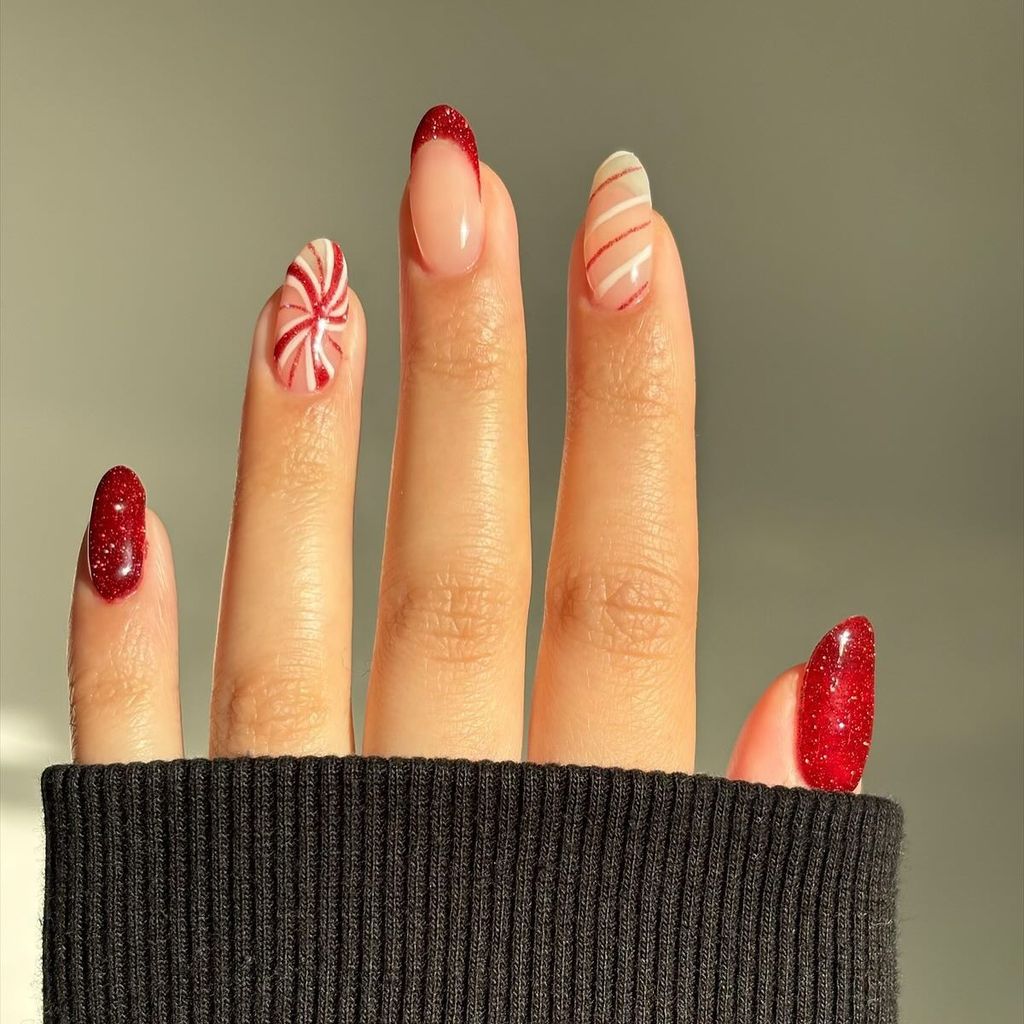 11 ideas de uñas semipermanentes para Navidad y cómo conseguirlas