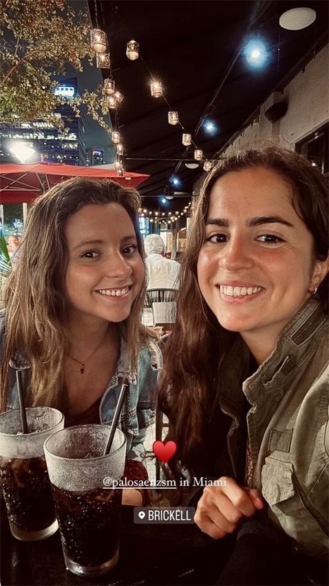 El emocionante reencuentro de María y Marta Pombo con sus primas en Miami