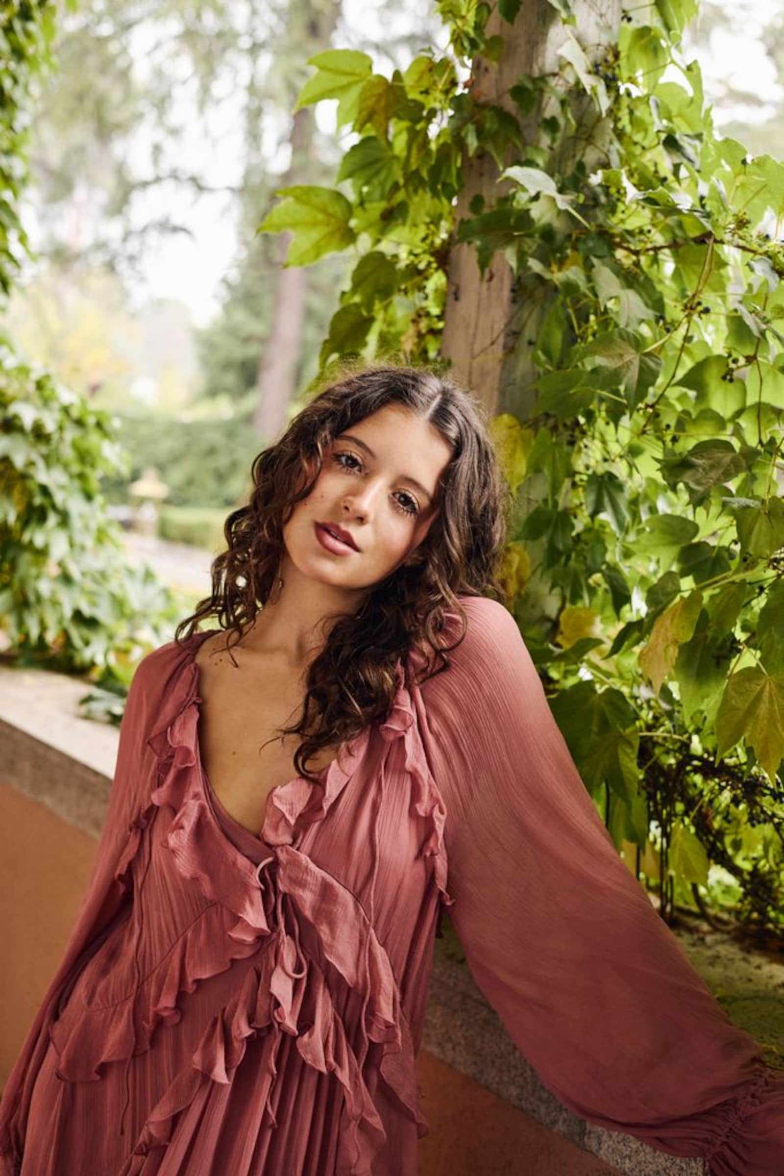 Miriam Díaz-Aroca nos presenta a su hija, María Grant, una nueva artista en la familia