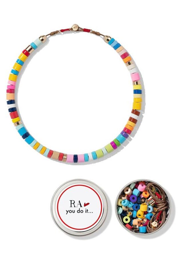 Collares de colores para llevar con bikini o en un look de ciudad