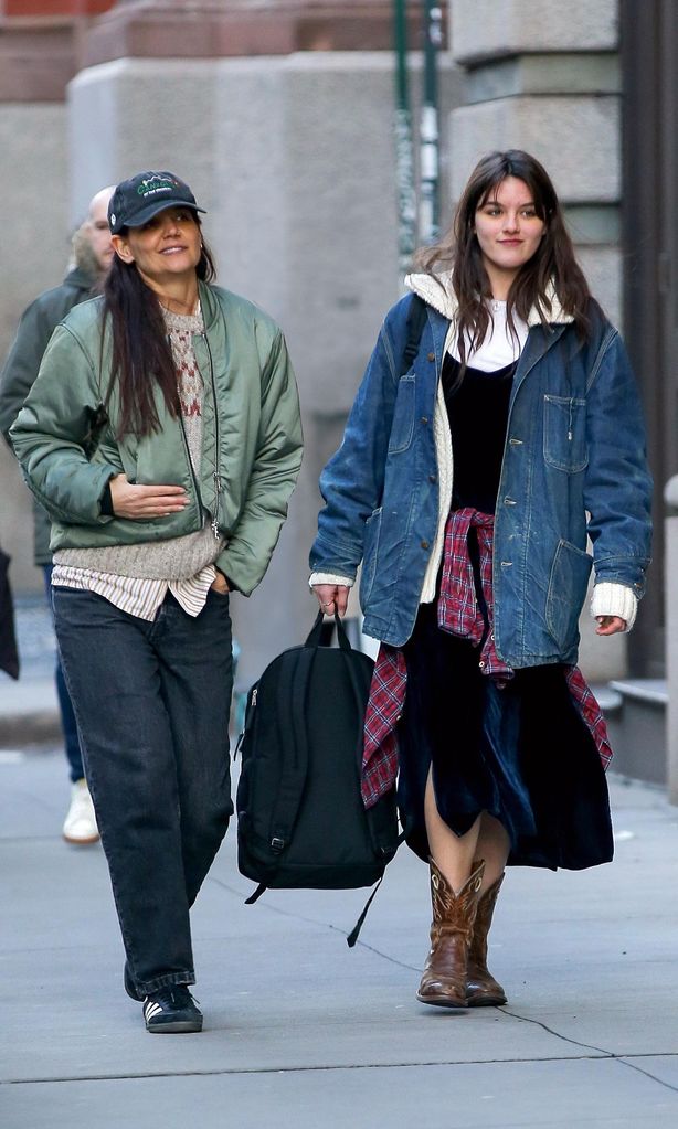 Katie Holmes y Suri Cruise, ¿madre e hija o hermanas?
