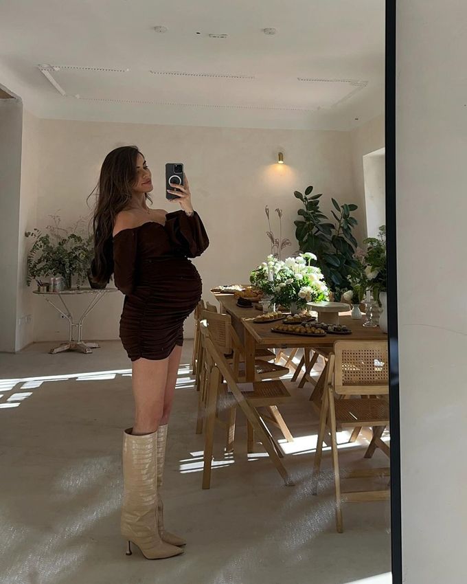 Las imágenes de la baby shower de Violeta Mangriñán con su hija mayor ...