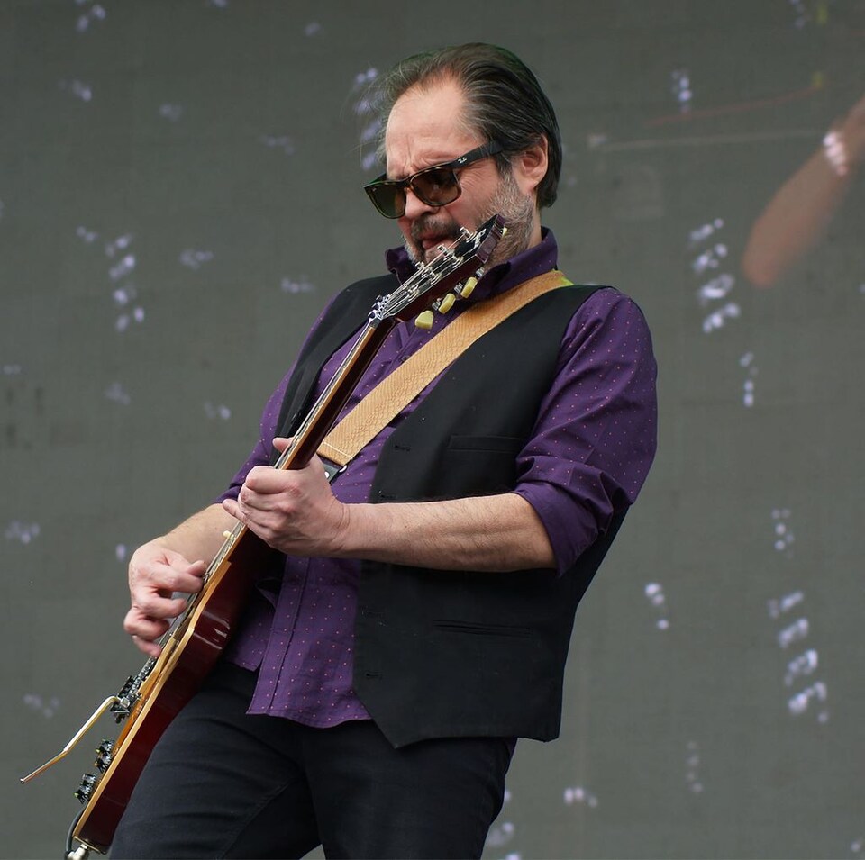 Fallece Lino Nava, guitarrista y fundador de la banda de rock La Lupita | ¡HOLA!