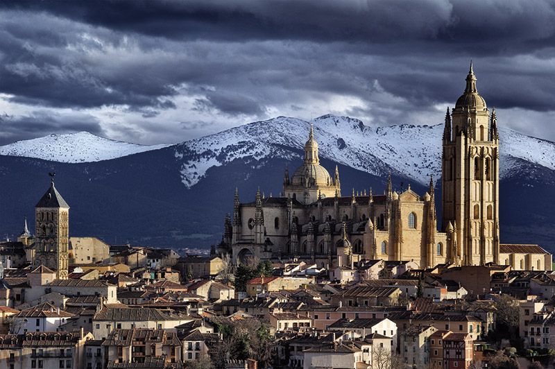 Segovia, en 10 imprescindibles