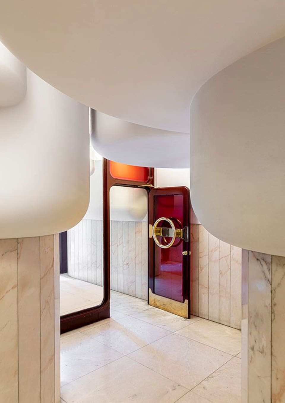 Un original piso de 79 m2 en el emblemático edificio Torres Blancas de ...