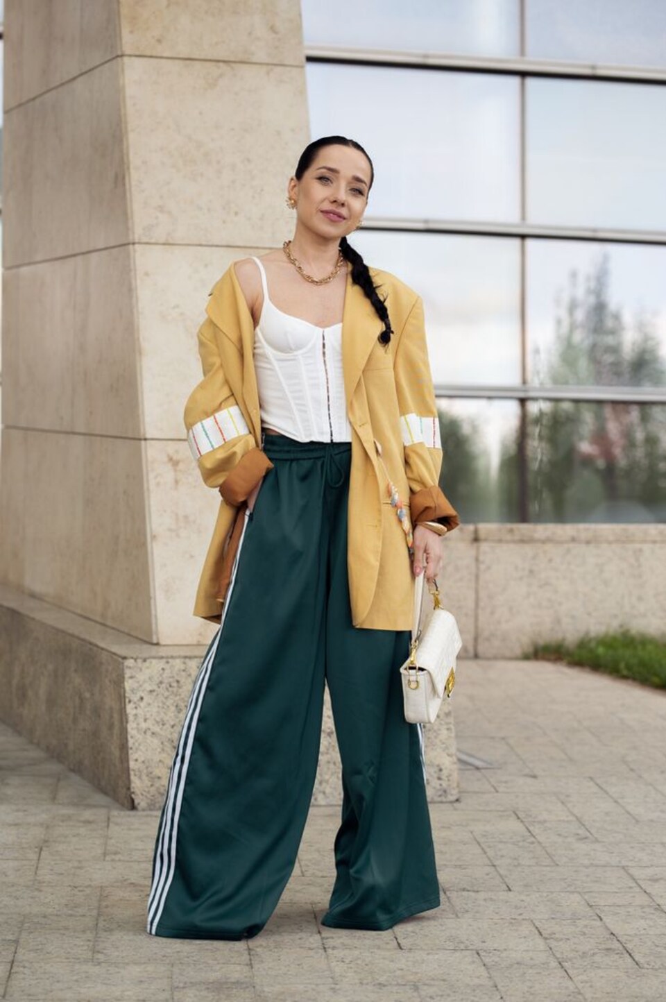 Así es el 'opposite style', la guía para combinar prendas de estilos ...