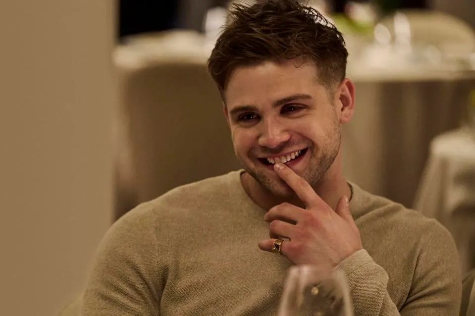 Leo Woodall, el nuevo actor de moda de Hollywood: todas las claves de ...