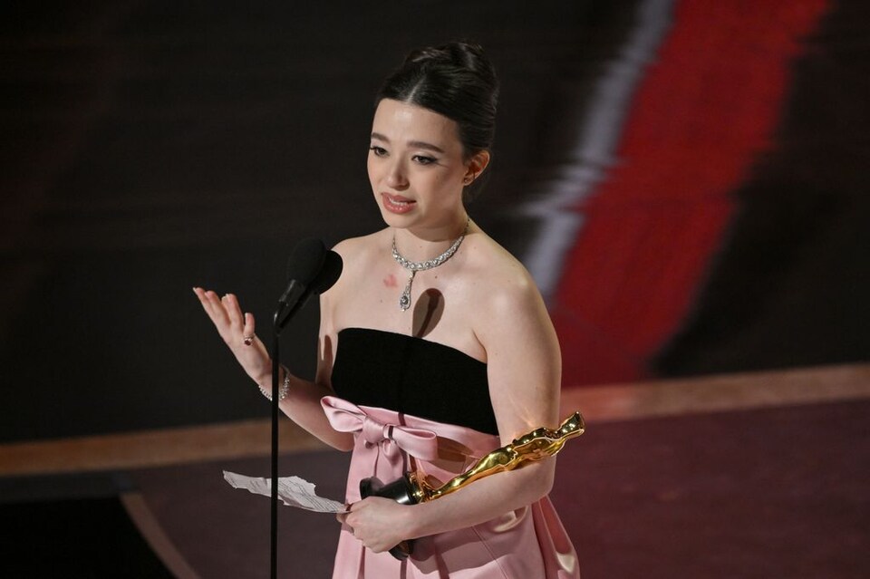 Quién es Mikey Madison, la actriz que ha roto las quinielas y ha ganado el Oscar a mejor actriz