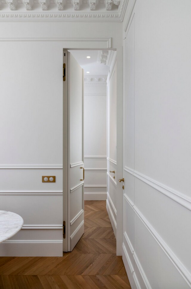 Rodapiés, zócalos y molduras: estas son las tendencias para decorar ...