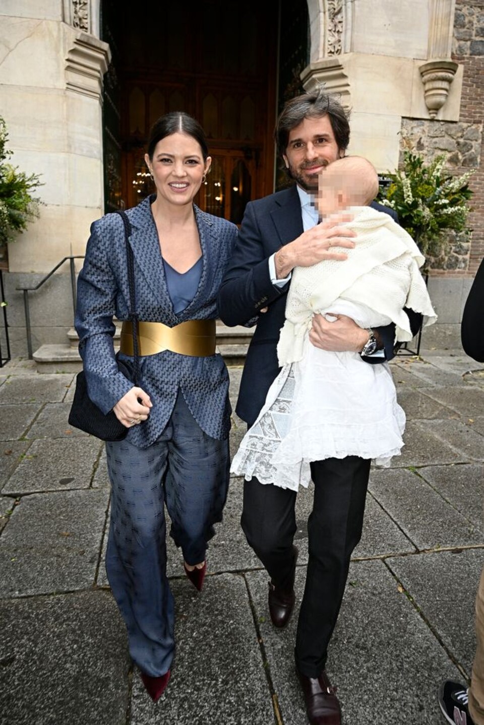 Así es la vida de Álvaro Falcó, junto Isabelle Junot y su hija Philippa, un año después de la ...