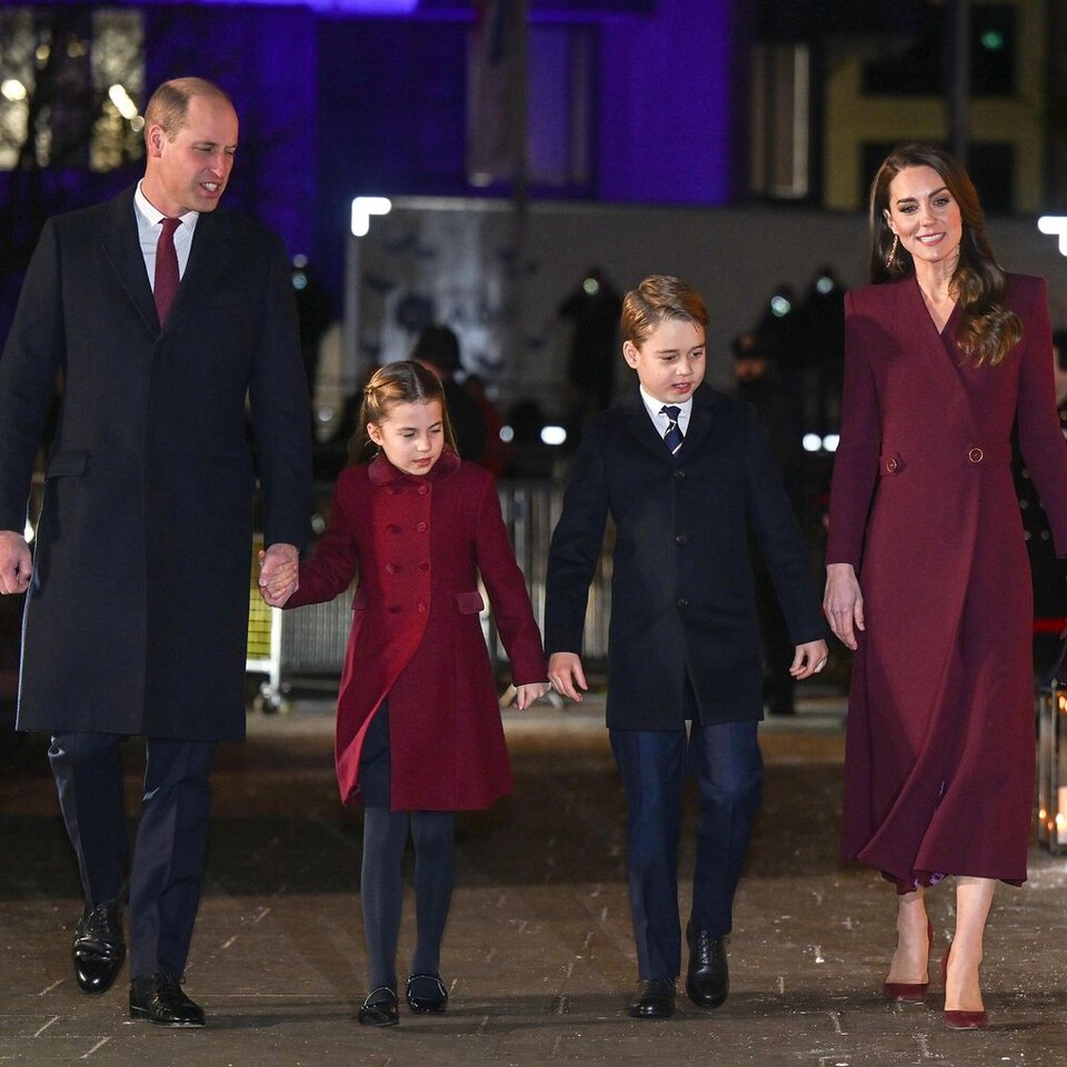 William y Kate reaparecen con sus hijos | ¡HOLA!