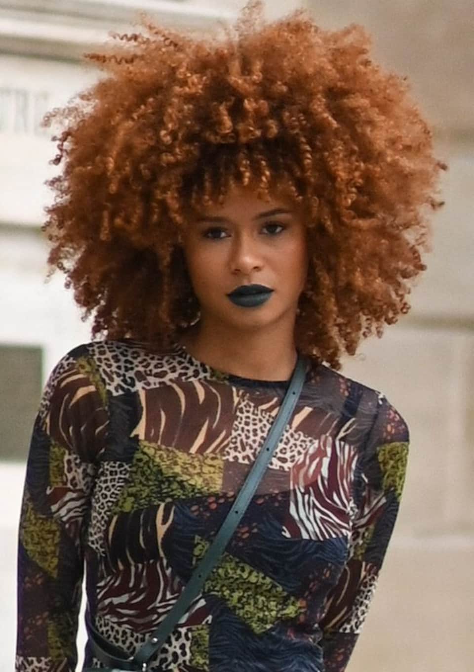 Los 12 cortes y peinados más favorecedores para pelo rizado