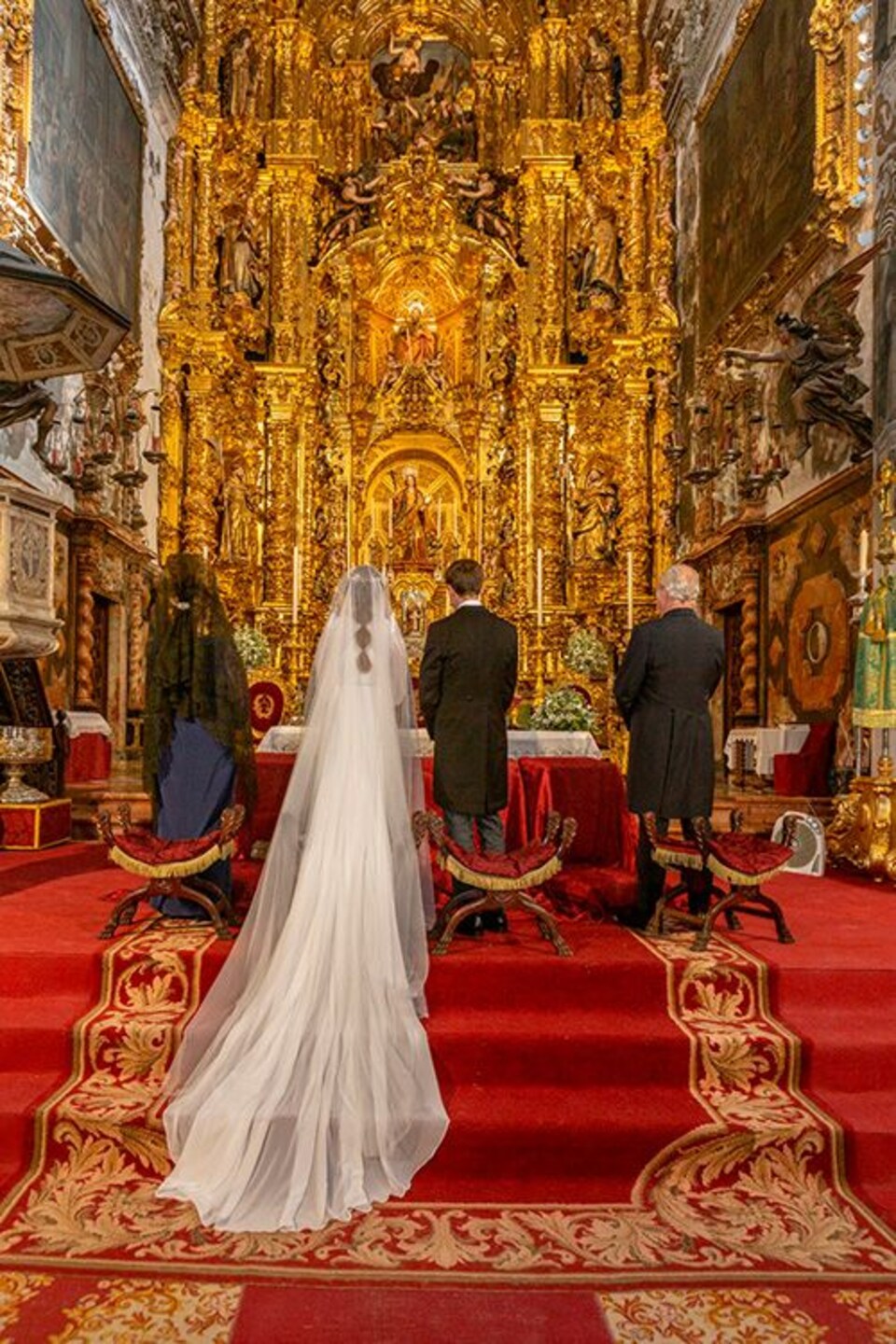 Rocío celebró su boda en tiempos de Covid con un vestido de novia ...
