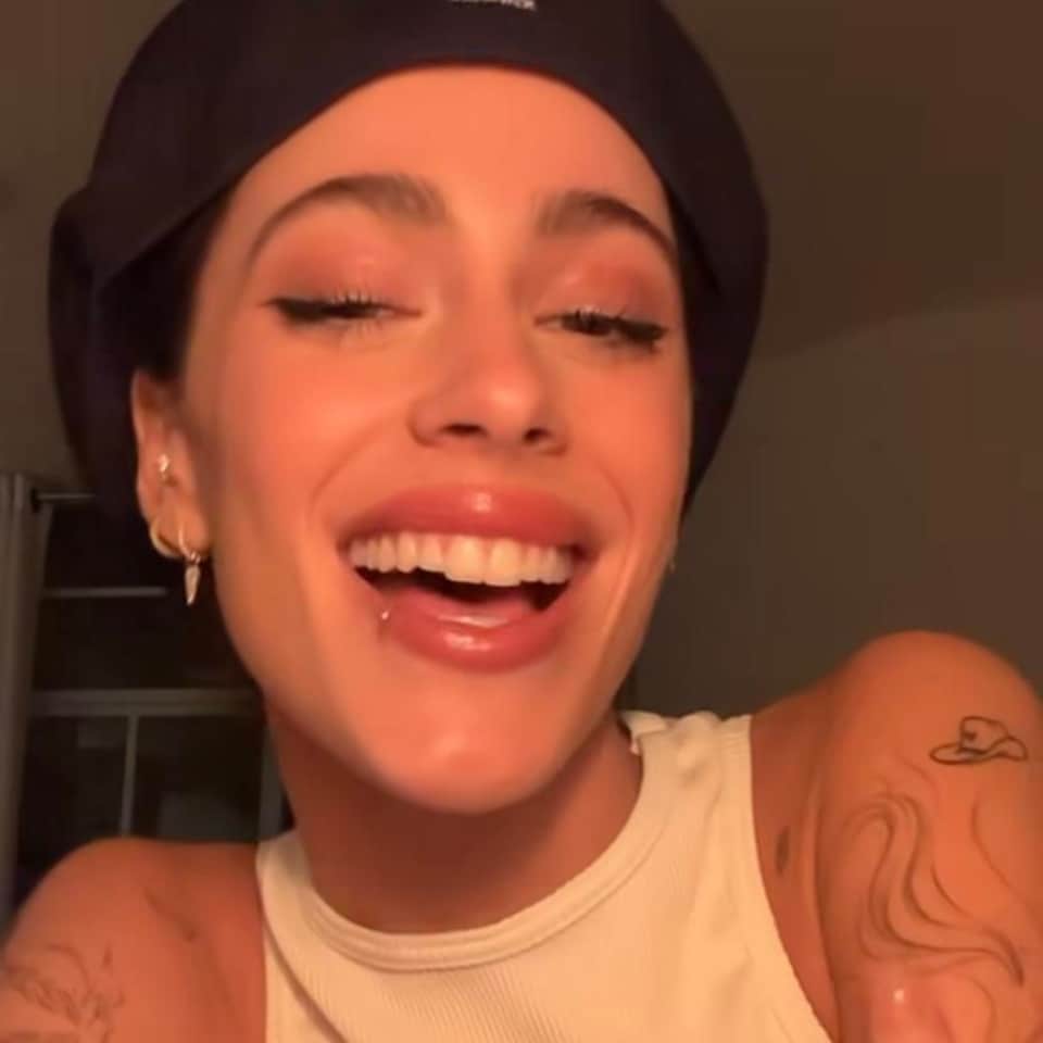Tini estrena nuevo corte de cabello y nos encanta | ¡HOLA!