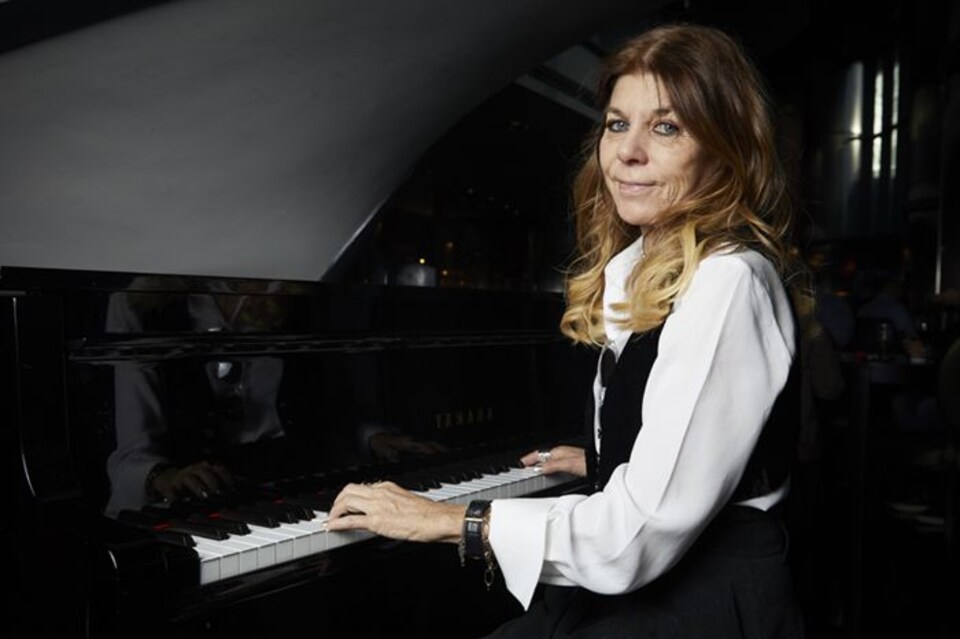 El enfado de Jeanette al ver a Natalia Lafourcade cantando uno de sus ...