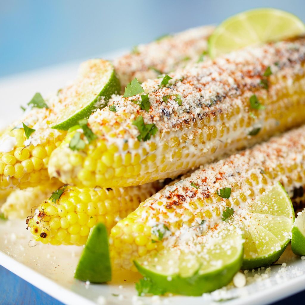 Esta es la receta de Thalía para unos elotes a la mexicana | ¡HOLA!