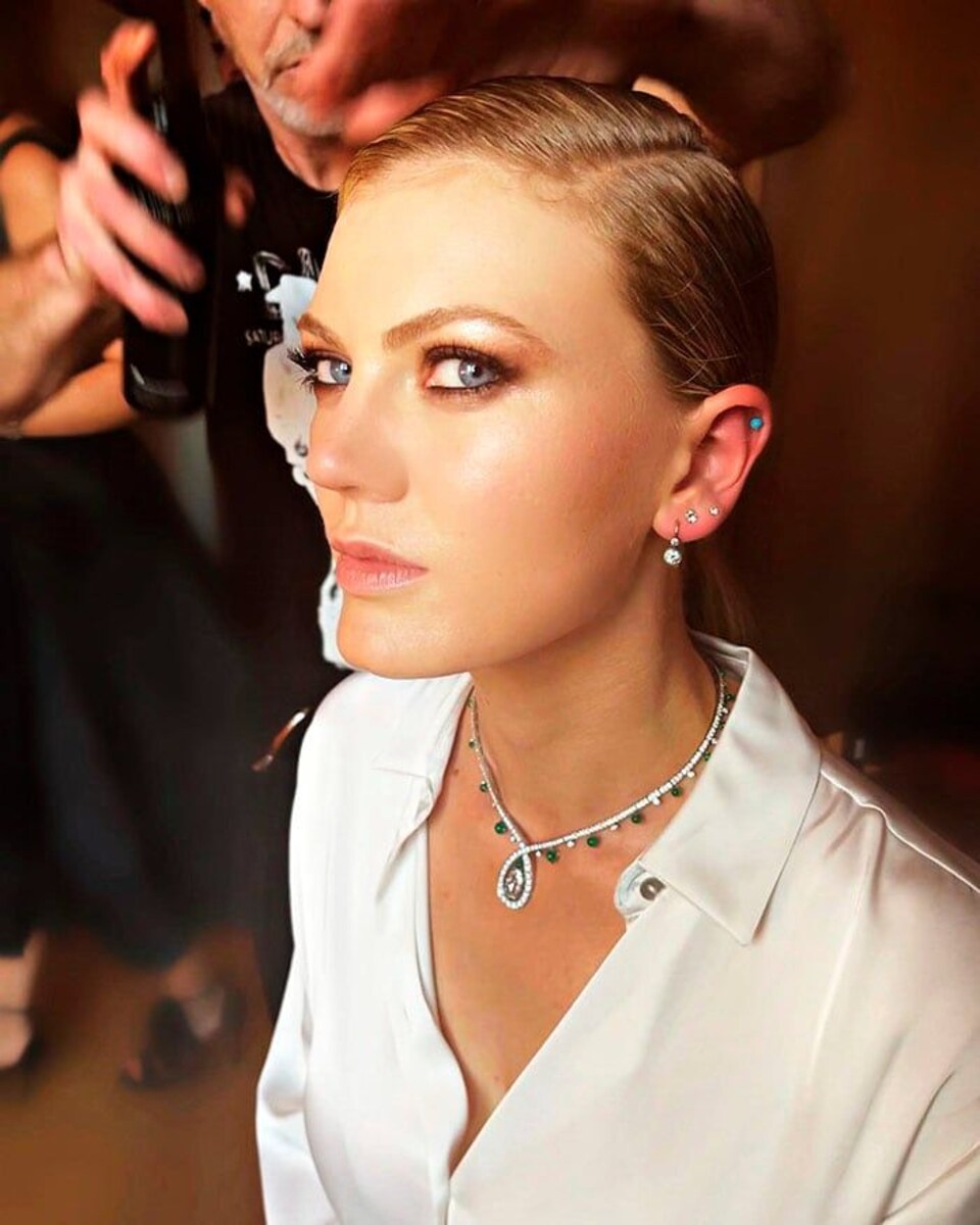 ¿Quién es la guapa mujer que acompañó a Daniel Craig a su último ...