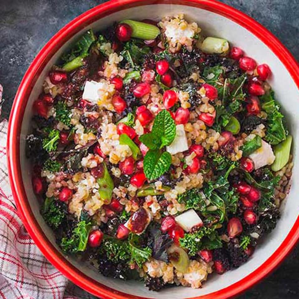 Ensaladas con kale: 10 recetas fáciles y muy ricas