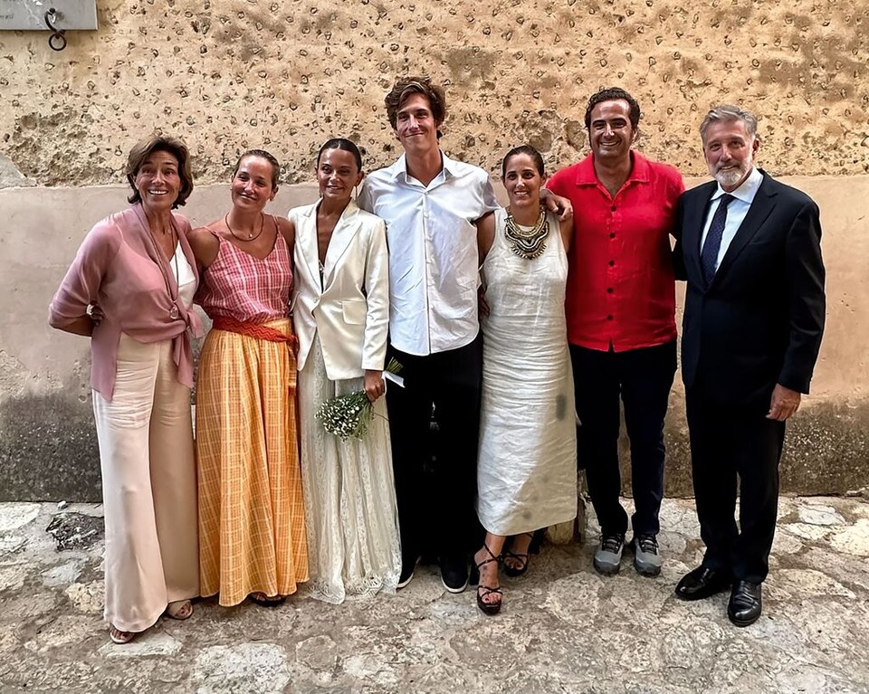 Las fotos no vistas de la boda de Nacho Aragón y Bea Gimeno en Mallorca