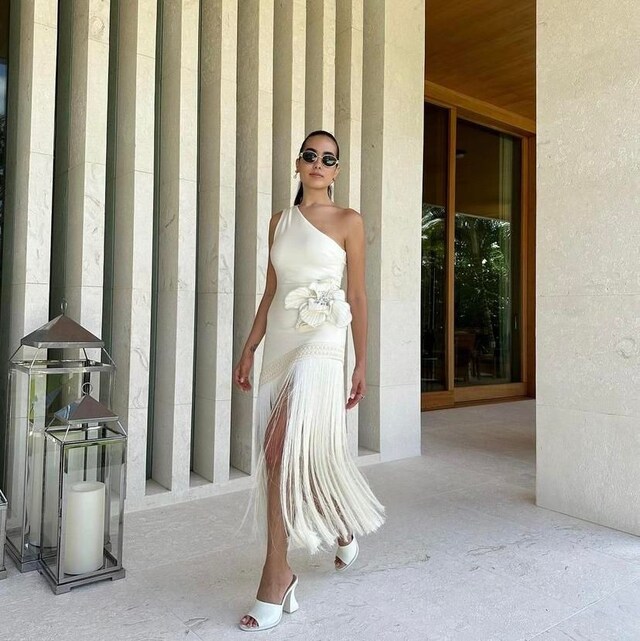 Así lleva Sharon Fonseca el quiet luxury en blanco | ¡HOLA!