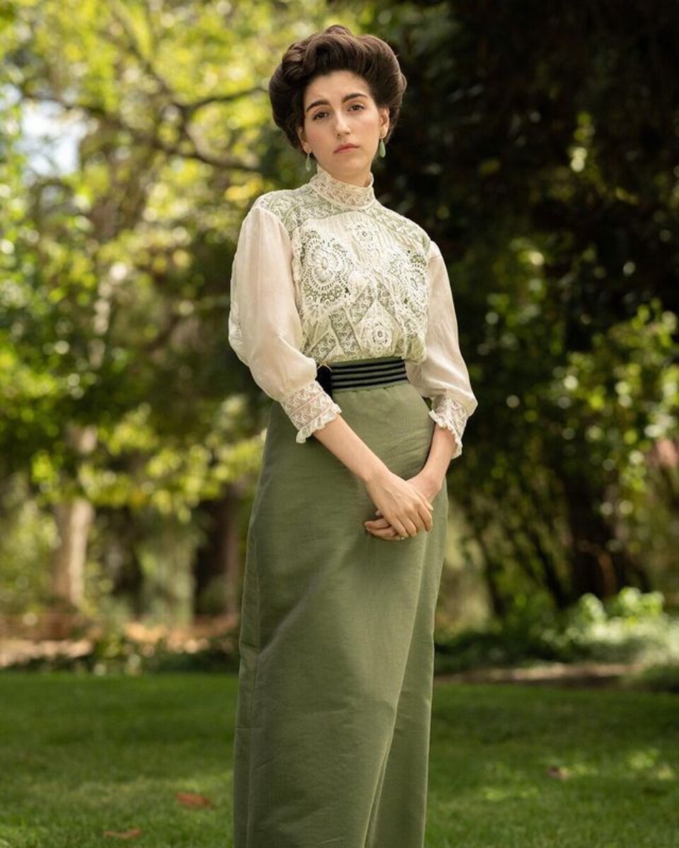 Descubre a Paula Losada, la bailarina y actriz de 23 años que deslumbra en 'La Promesa'