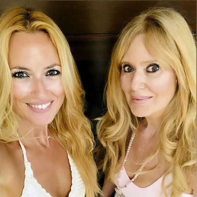 Carolina Cerezuela: madre e hija que parecen hermanas