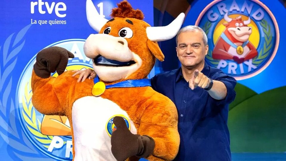 Así es Ángela Fernández, la nueva presentadora confirmada del 'Grand ...