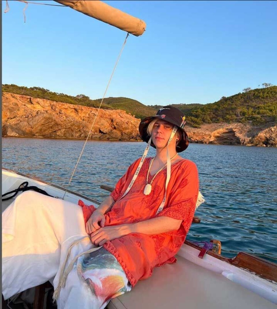 El Rubius en Ibiza junto a su novia Irina Isasia