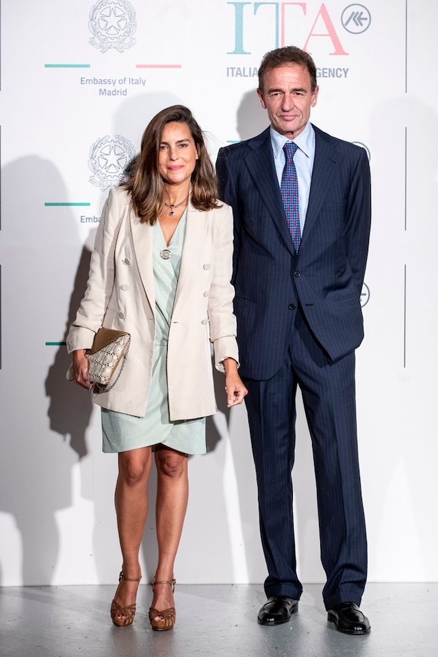 Alessandro Lequio y María Palacios celebran '25 años de felicidad', con ...