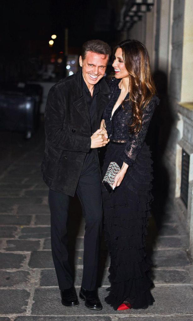 Luis Miguel celebra su cumpleaños junto a Paloma Cuevas