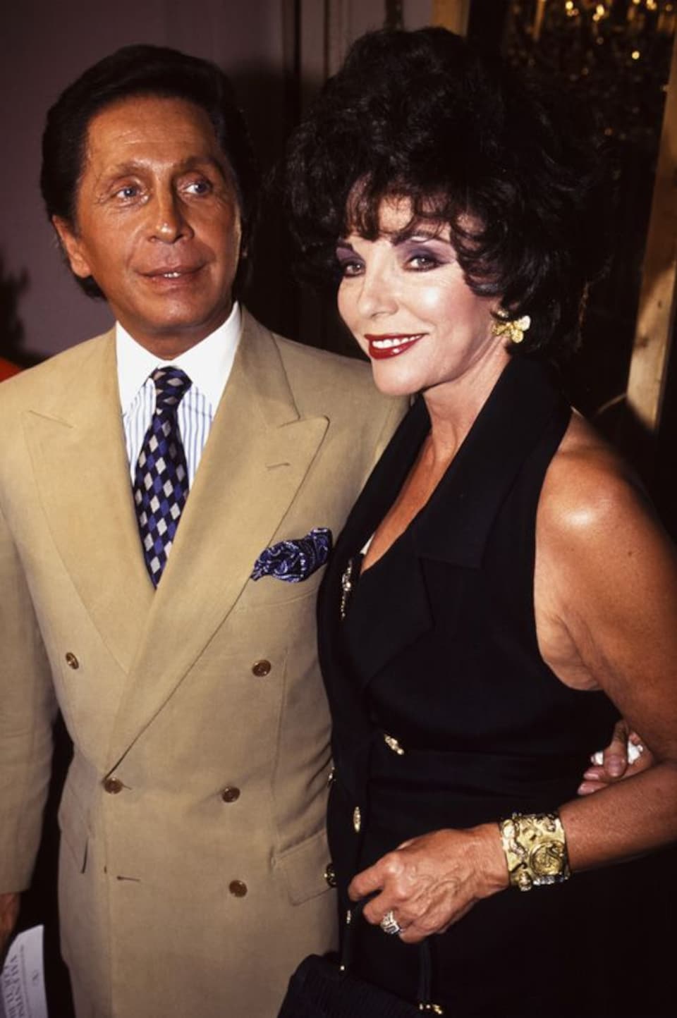 La apasionante vida de Joan Collins al cumplir 90 años