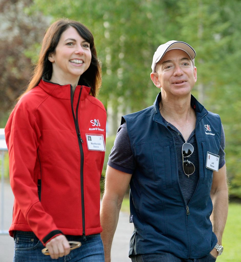 MacKenzie Scott, ex de Jeff Bezos, realiza una donación de 70 millones ...