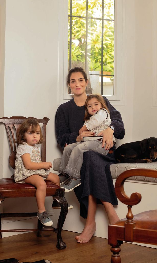Inés Salinas: el hogar-estudio en Sevilla donde crea su arte