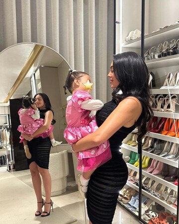 Georgina Rodríguez comparte un tierno momento con su hija Bella ...