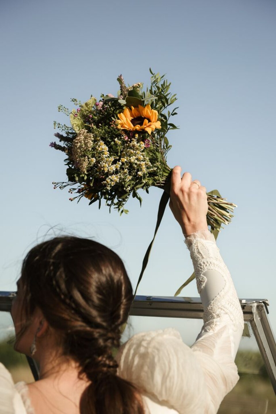 El vestido de novia de inspiración medieval y mangas con volumen para ...