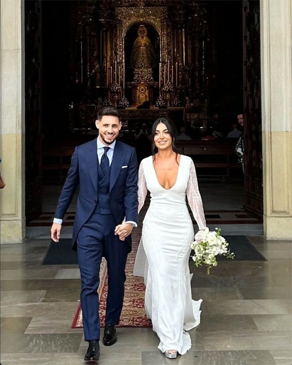 Los futbolistas se casan antes de la Eurocopa: del 'sí, quiero' de Álex ...