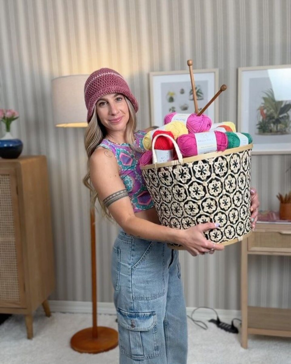 La trágica muerte de la influencer Javiera Ortiz a los 34 años mientras surfeaba