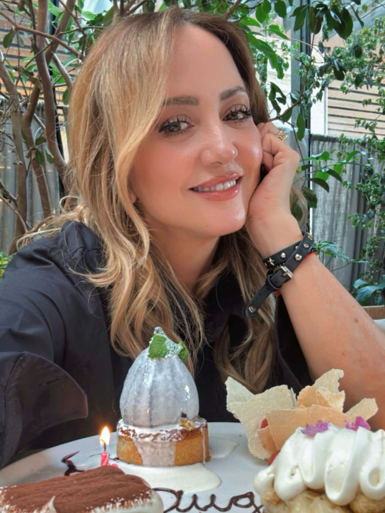 Andrea Legarreta y su novio comparten sus primeras fotos juntos | ¡HOLA!