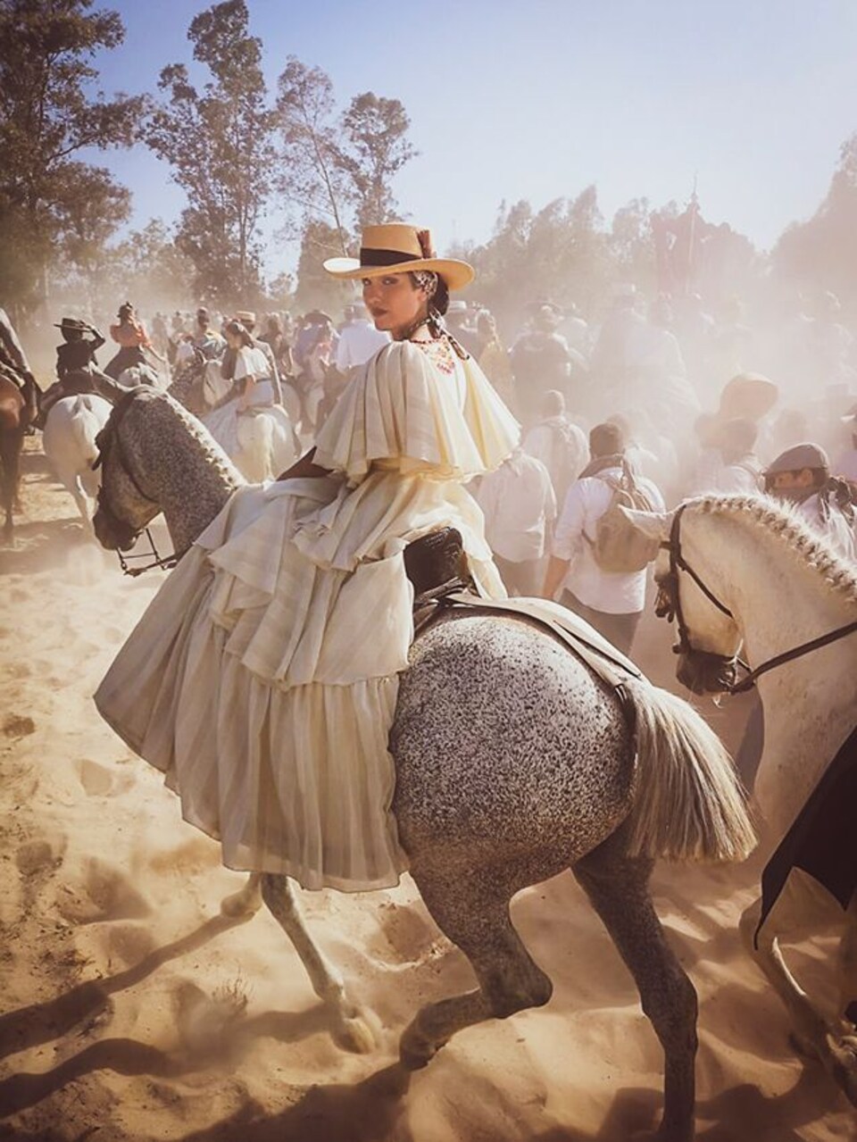 Todos los consejos para vestir en El Rocío