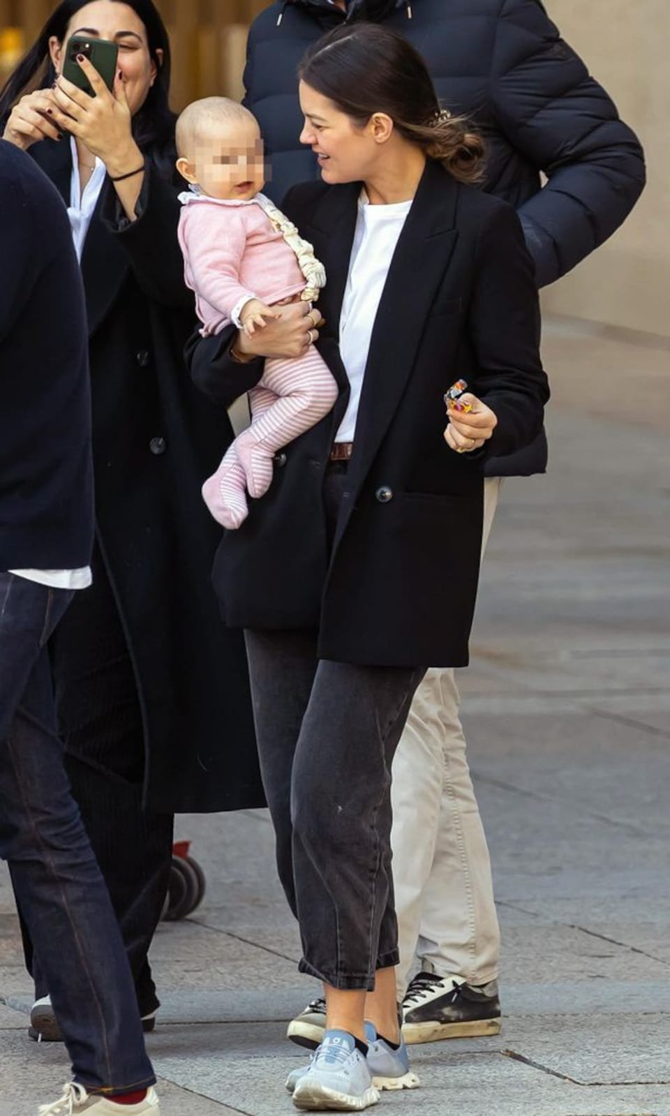 Isabelle Junot y Álvaro Falcó, reunión familiar con Philippe Junot