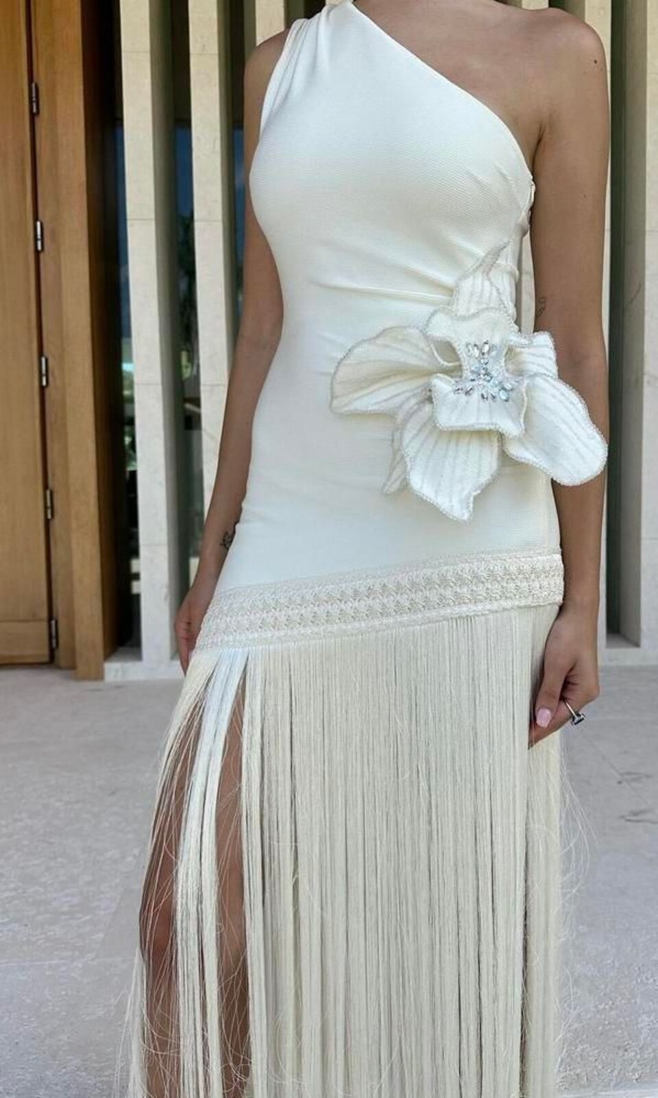 Así lleva Sharon Fonseca el quiet luxury en blanco | ¡HOLA!