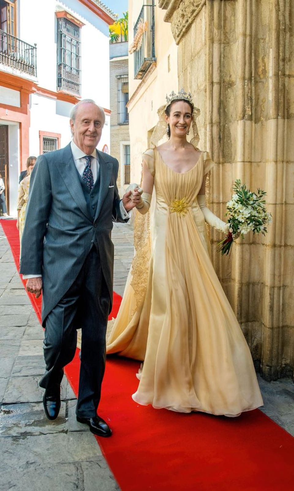 La romántica boda de Sol Medina Orleáns-Braganza y Pedro Domínguez-Manjón Toro