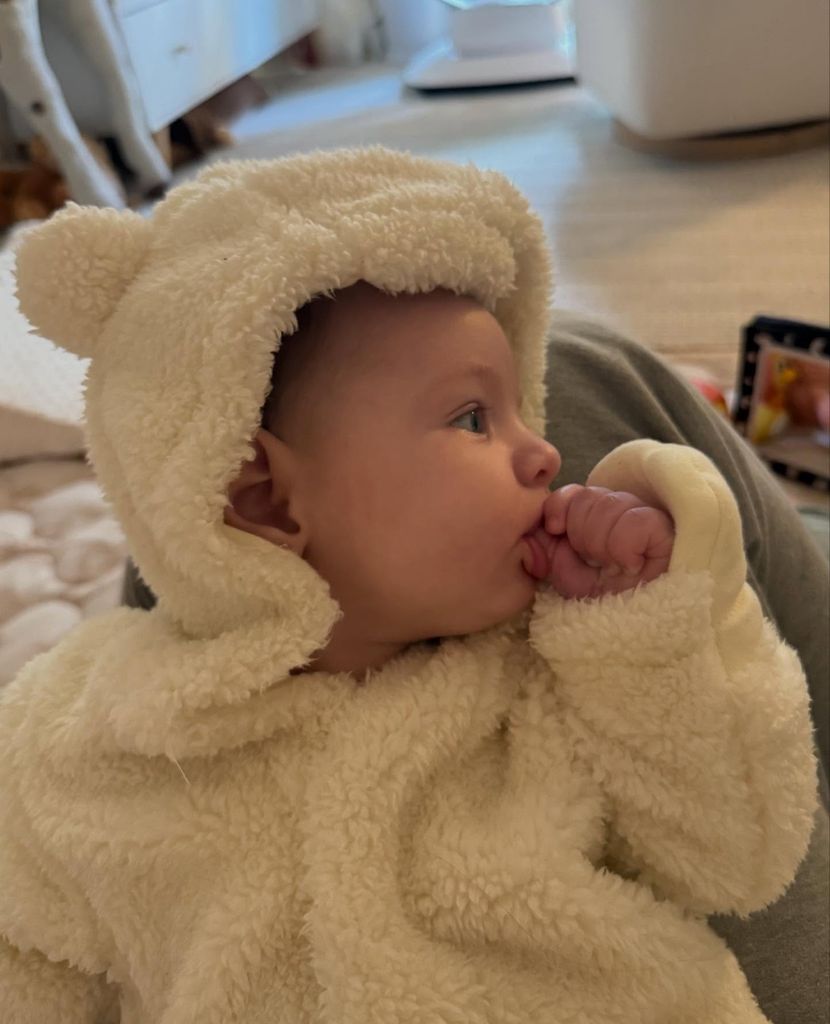 Lele Pons y Guaynaa muestran por fin el rostro de su hija Eloísa | ¡HOLA!