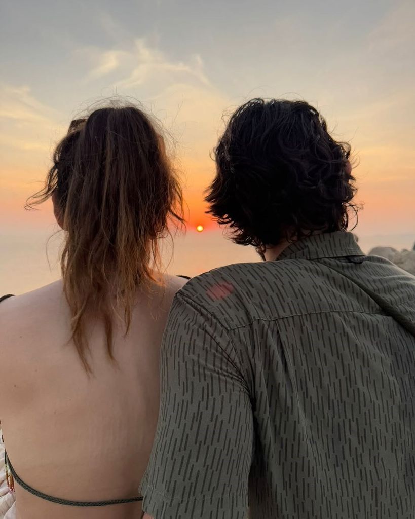 ¿Romance a la vista? Ella es la guapa actriz con la que Sebastián ...