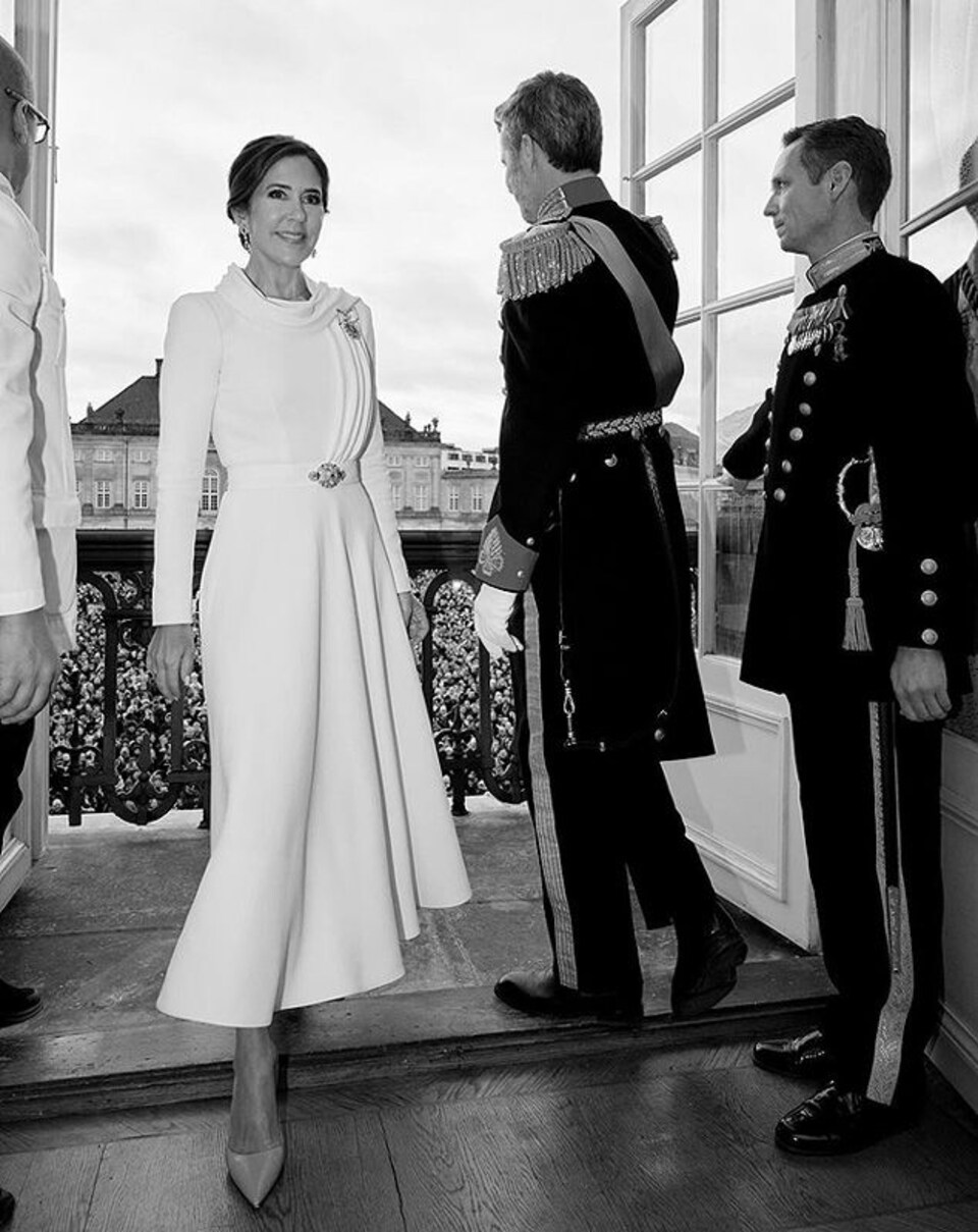 Desde el otro lado: las imágenes no vistas de la proclamación de Federico de Dinamarca