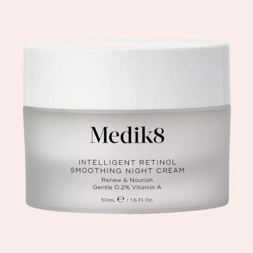 Seleccionamos y analizamos las mejores cremas con retinol y sérums para ...
